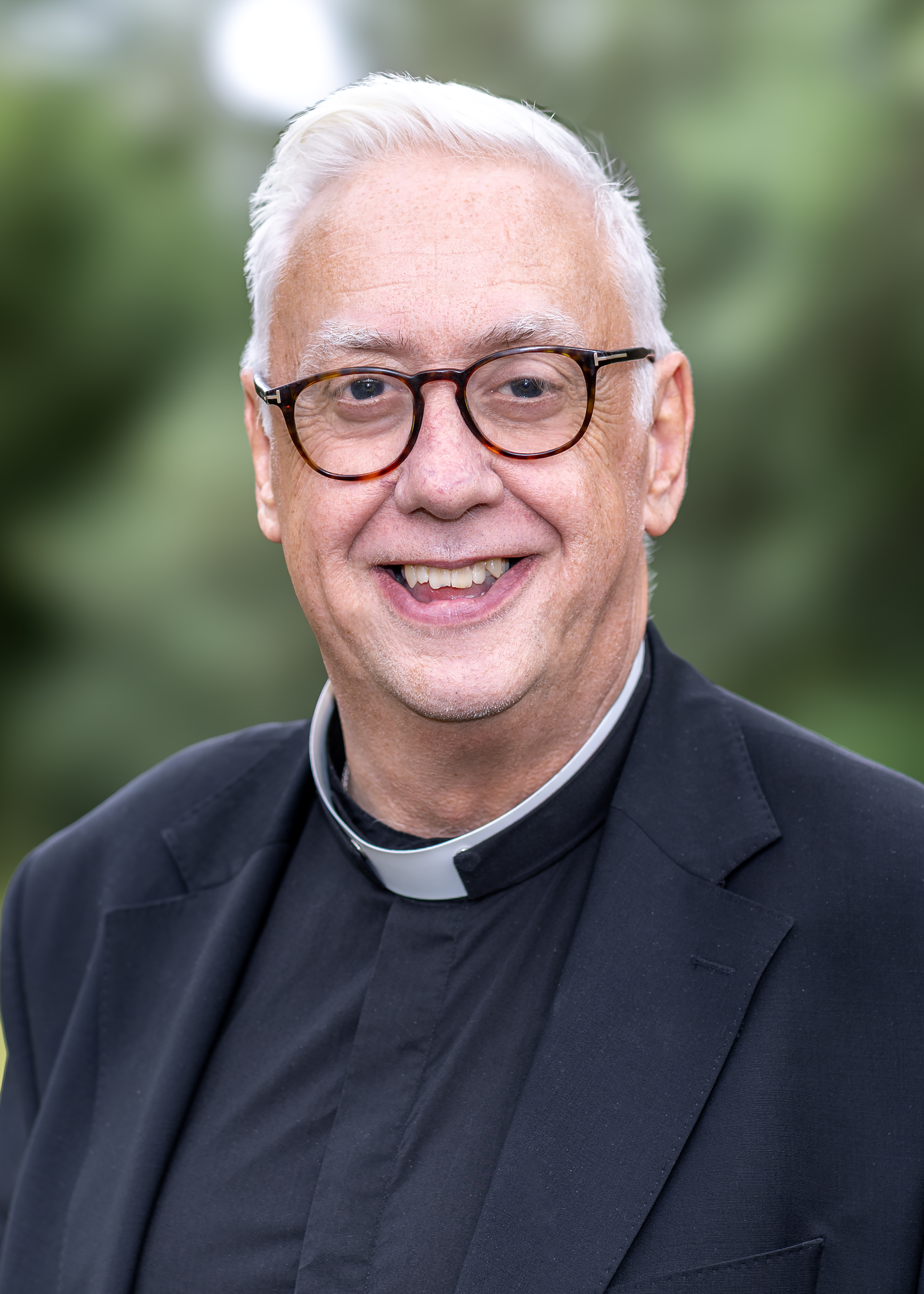 Our Bishops and Archdeacons | The Diocese of Chelmsford